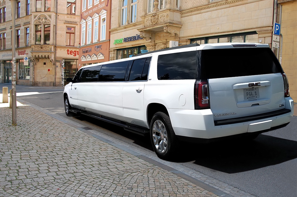 First Glance Limousine Service Ltd.